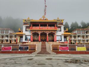 Bomdila Travel Guide | Monasteries, Orchards & Scenic Views